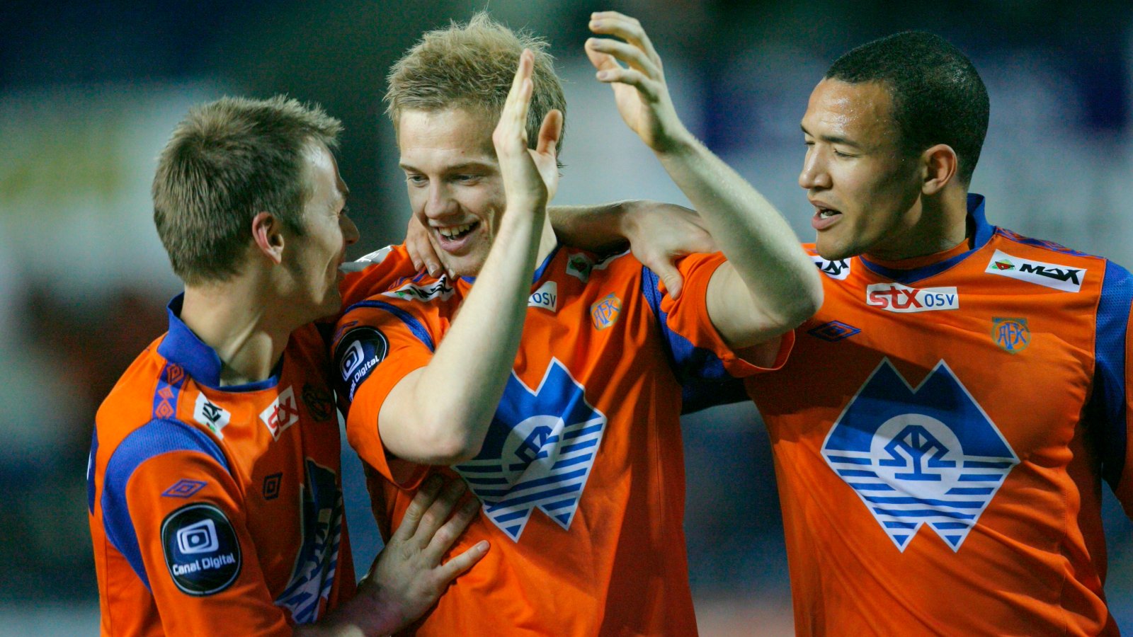 Mange oppturer mot Vålerenga / Aalesund Mange oppturer mot Vålerenga / Aalesund